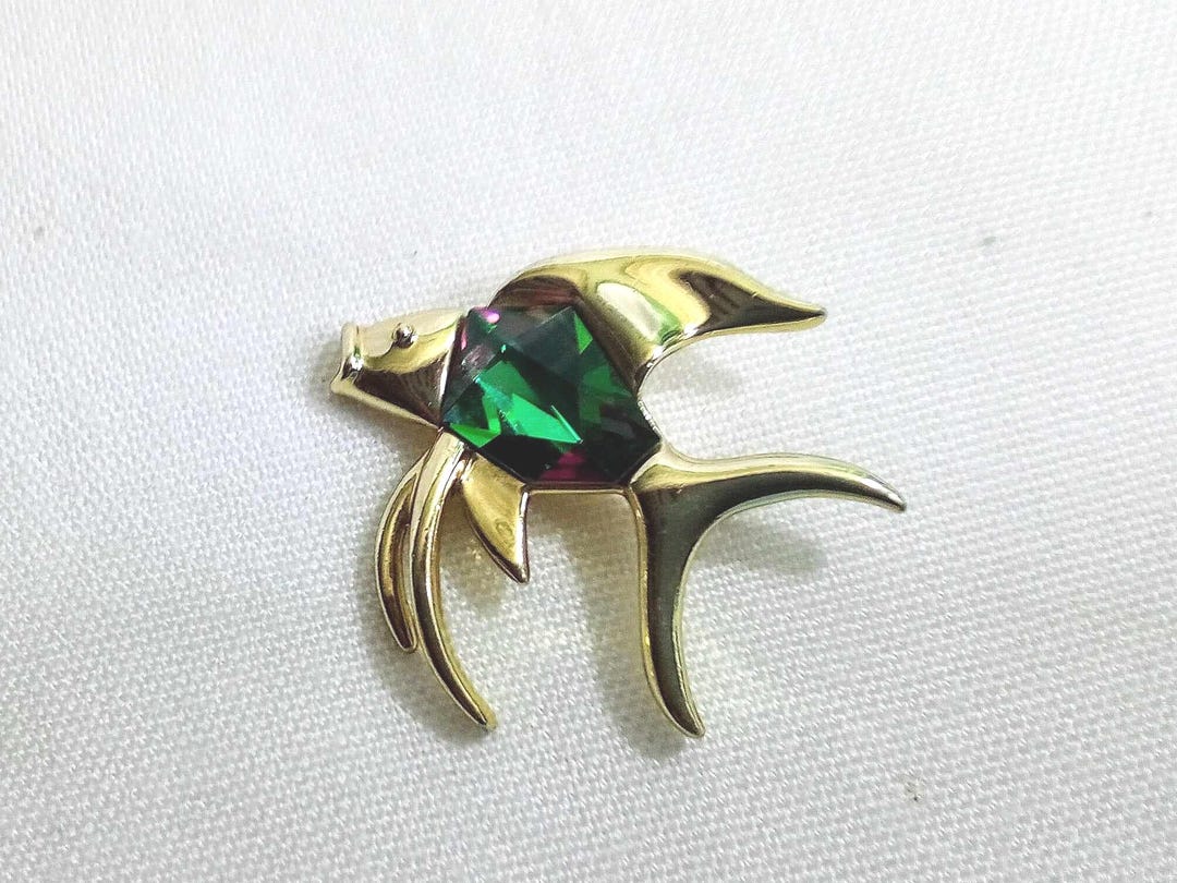 JP11 Vintage Gold Tone Sarah Coventry Angel Fish Brooch. Aurora Accent ...