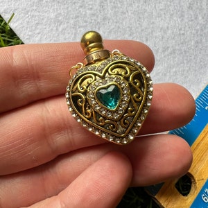 Magical Heart Vial Locket - Etsy