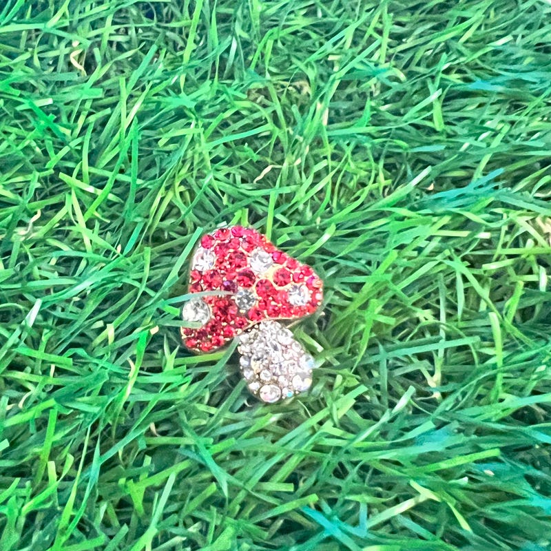 Mushroom Pin - Etsy