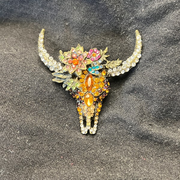 Bull Brooch - Etsy