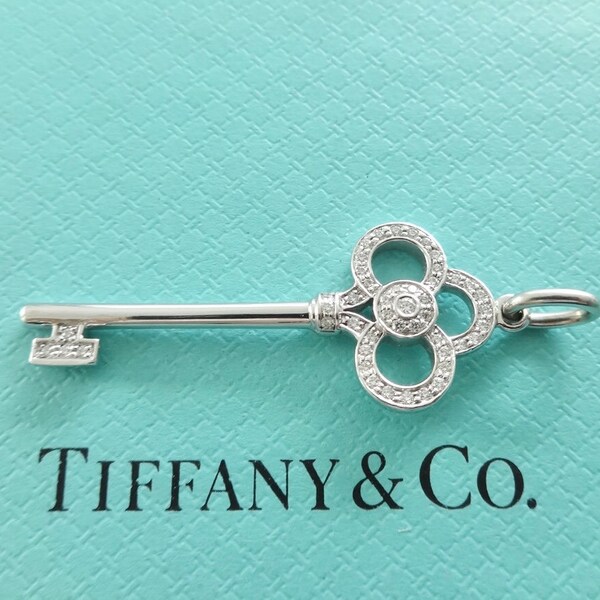 Crown Key Necklace - Etsy