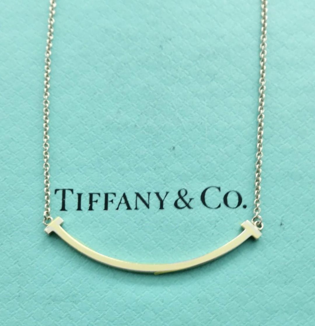 Authentic Tiffany & Co. Gold Tiffany T Smile Necklace Small 18K Yellow ...