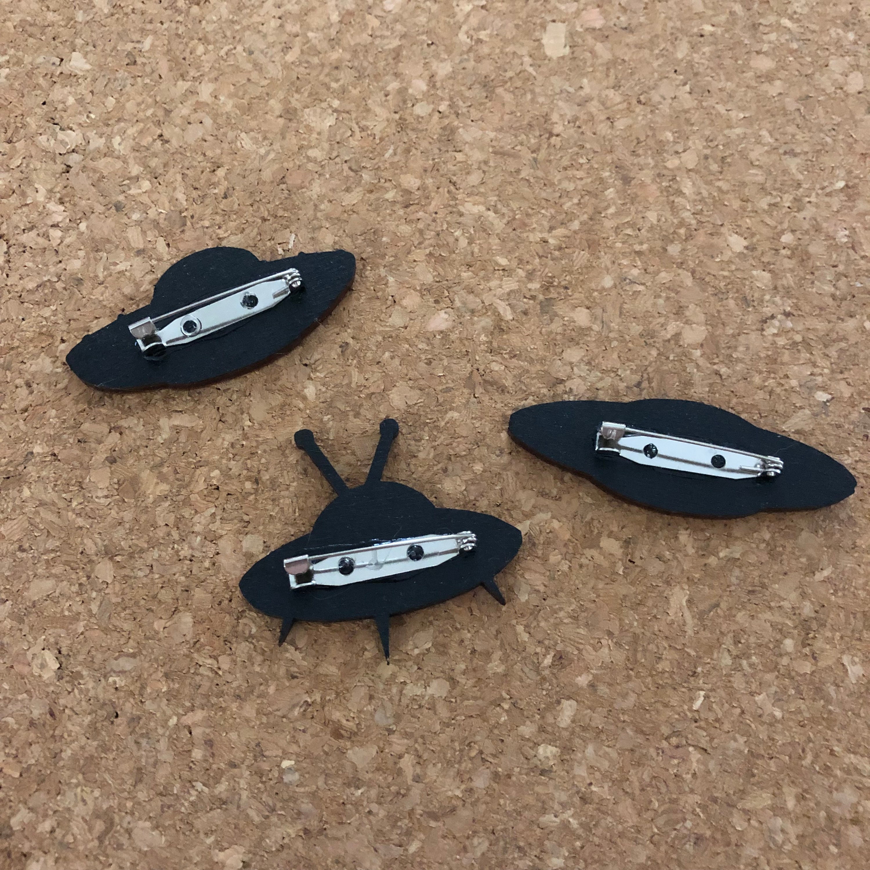 Spaceship GLOW Alien Abduction Sci-fi Fun Wooden UFO Pin - Etsy