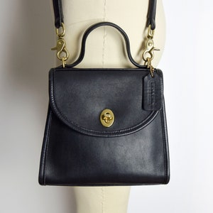 1990s Coach 'regina' Crossbody Bag in Black 90s Coach Crossbody 90s ...