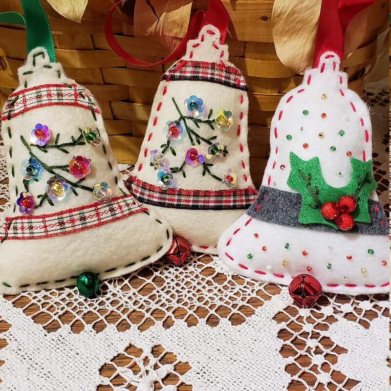 Beaded Felt Christmas Ornament - Etsy