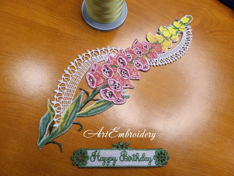 FSL Foxgloves Flowers - Machine Embroidery ITH Suncatcher Project ...