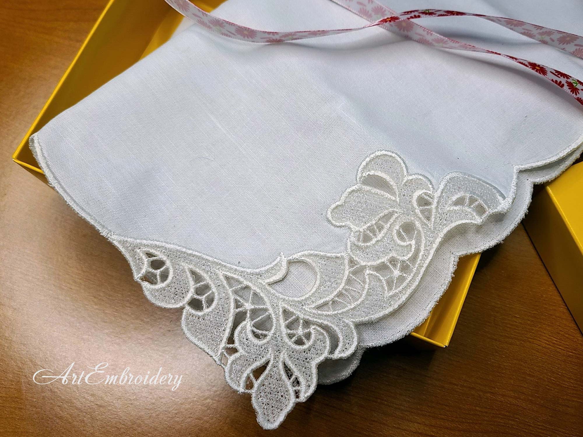 Handkerchief With Lace Corner Machine Embroidery Design in 2 | Etsy