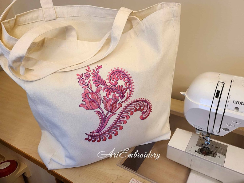 Chantilly Lace Tulip Machine Embroidery Design (digital Download) - Etsy