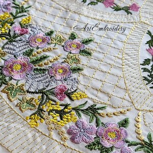 Elizabethan Flowers Open Wreath Motifs, Strait and Curved Borders ...