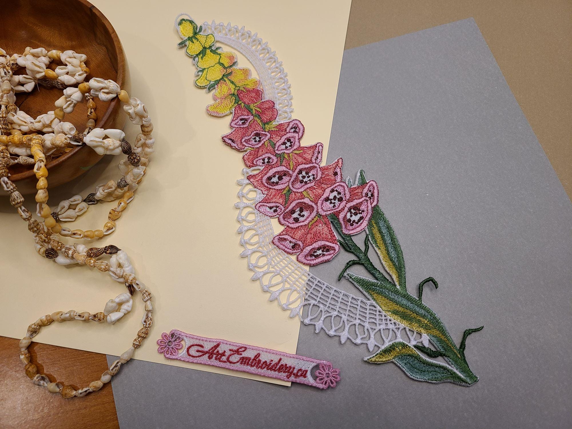 FSL Foxgloves Flowers - Machine Embroidery ITH Suncatcher Project ...