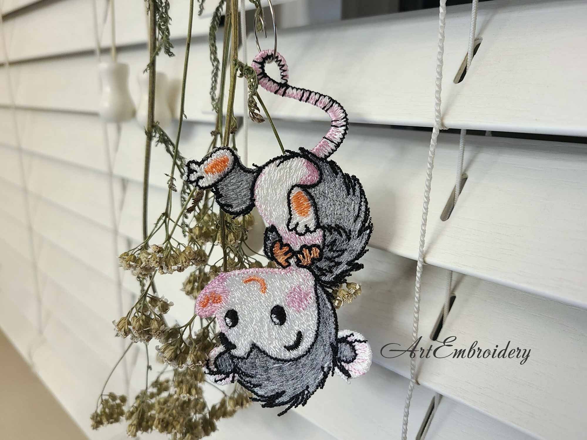 FSL Baby Possum Machine Embroidery Design: ITH Lace Project (4x4