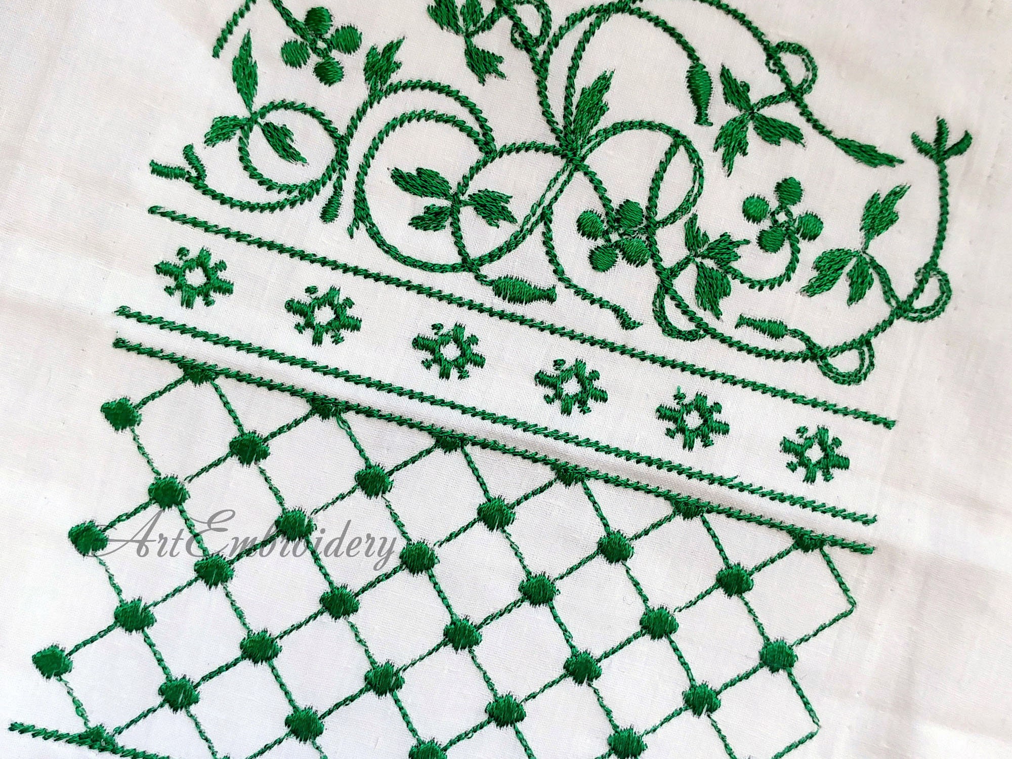 Blackwork Collar Embroidery Designs: 16th Century Borders (5x7, 6x10 ...