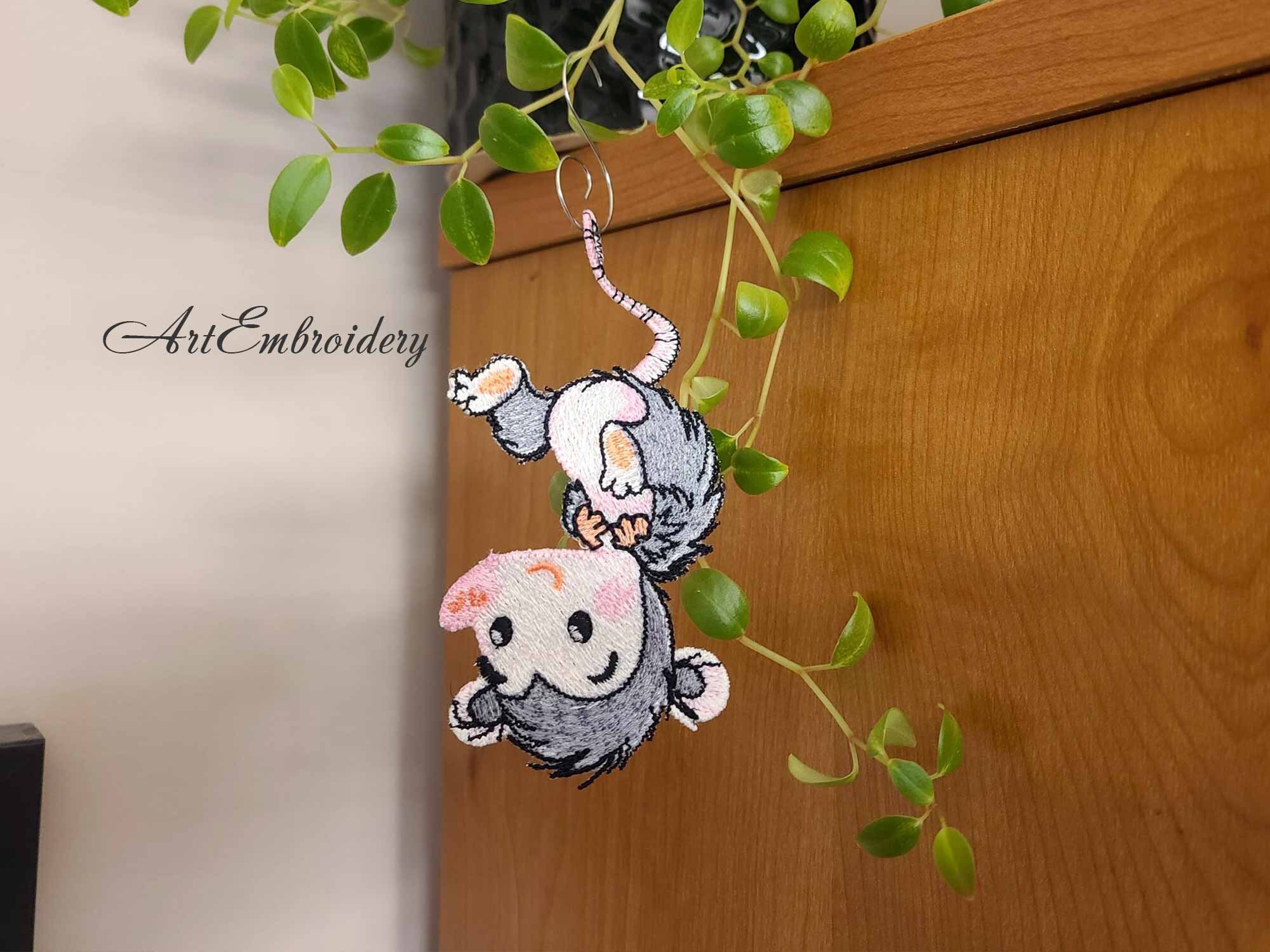 FSL Baby Possum Machine Embroidery Design: ITH Lace Project (4x4", 5x5 ...