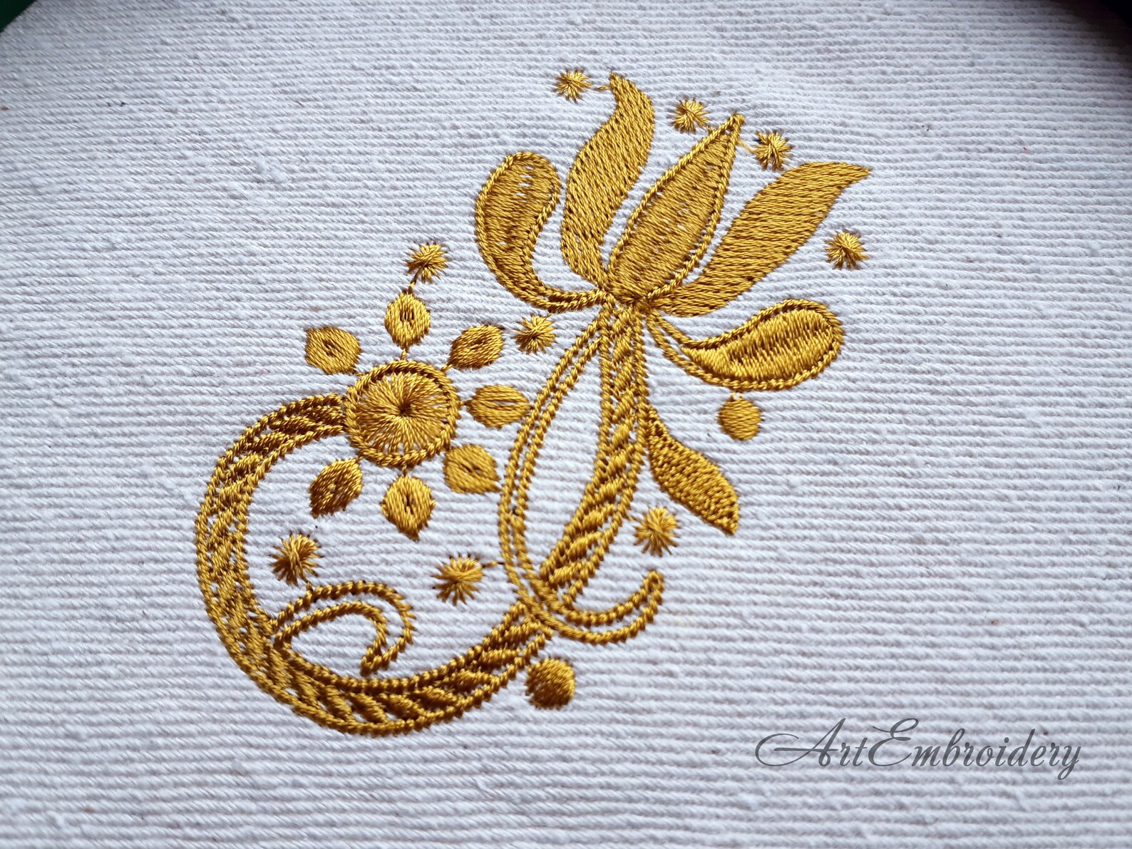 Italian Cloak 1610-1620 Machine Embroidery Designs Set for - Etsy Sweden