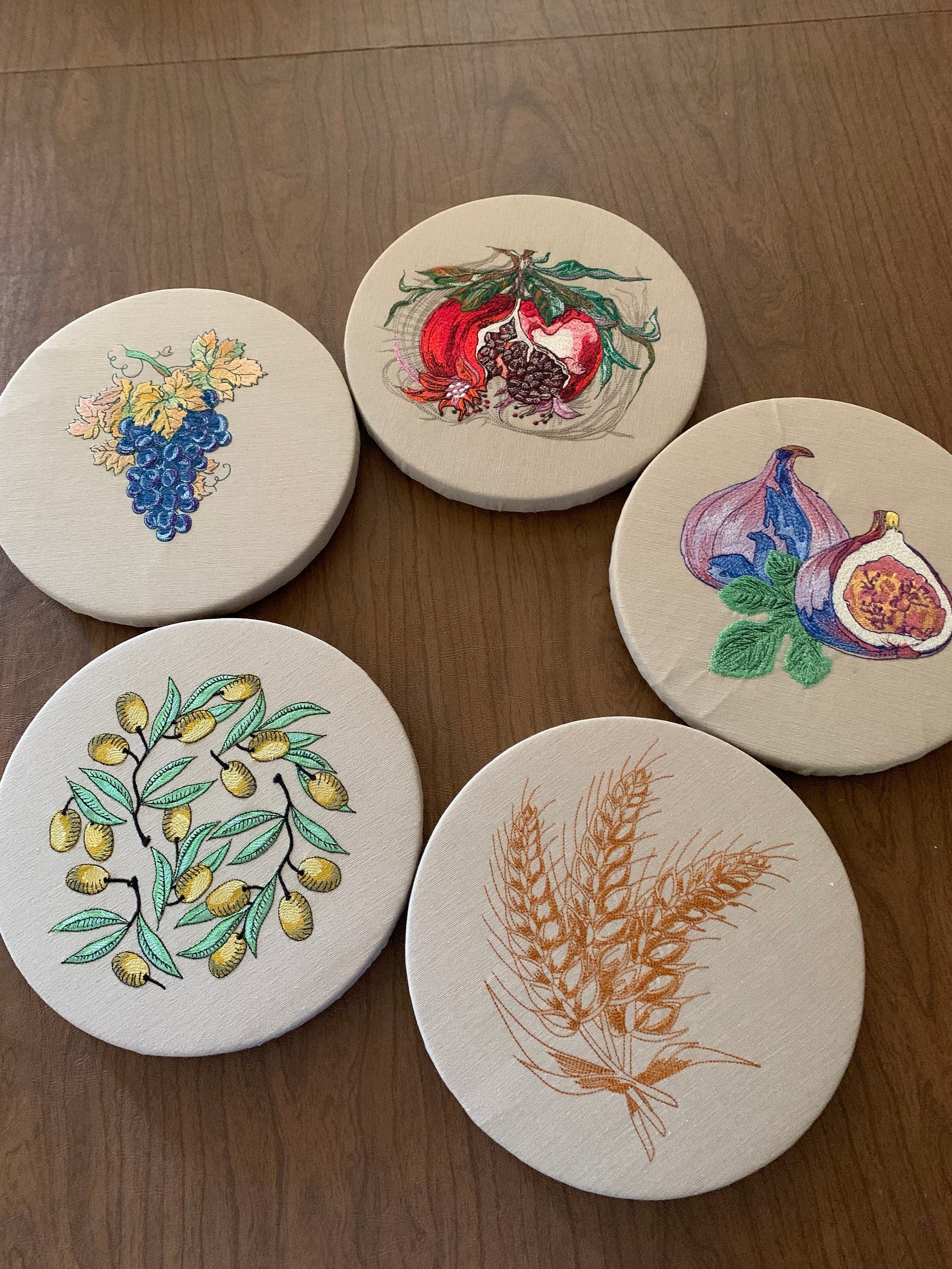 Ears of Barley Machine Embroidery Designs: Redwork & Filled (6x8", 8x8 ...