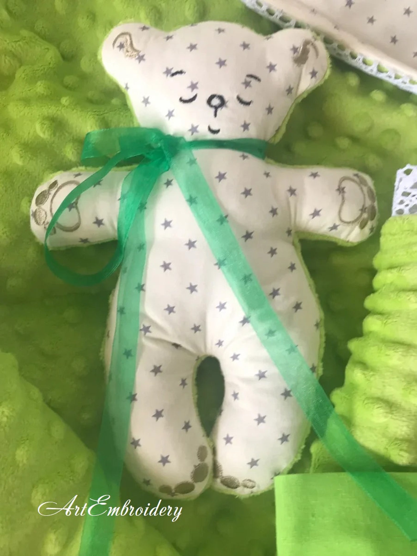 Teddy Bear Softie: 3D Machine Embroidery ITH Pattern (8x12" Hoop ...
