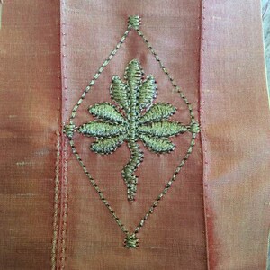 Elizabeth 1, the Phoenix Gold Motives - Machine Embroidery Designs for ...
