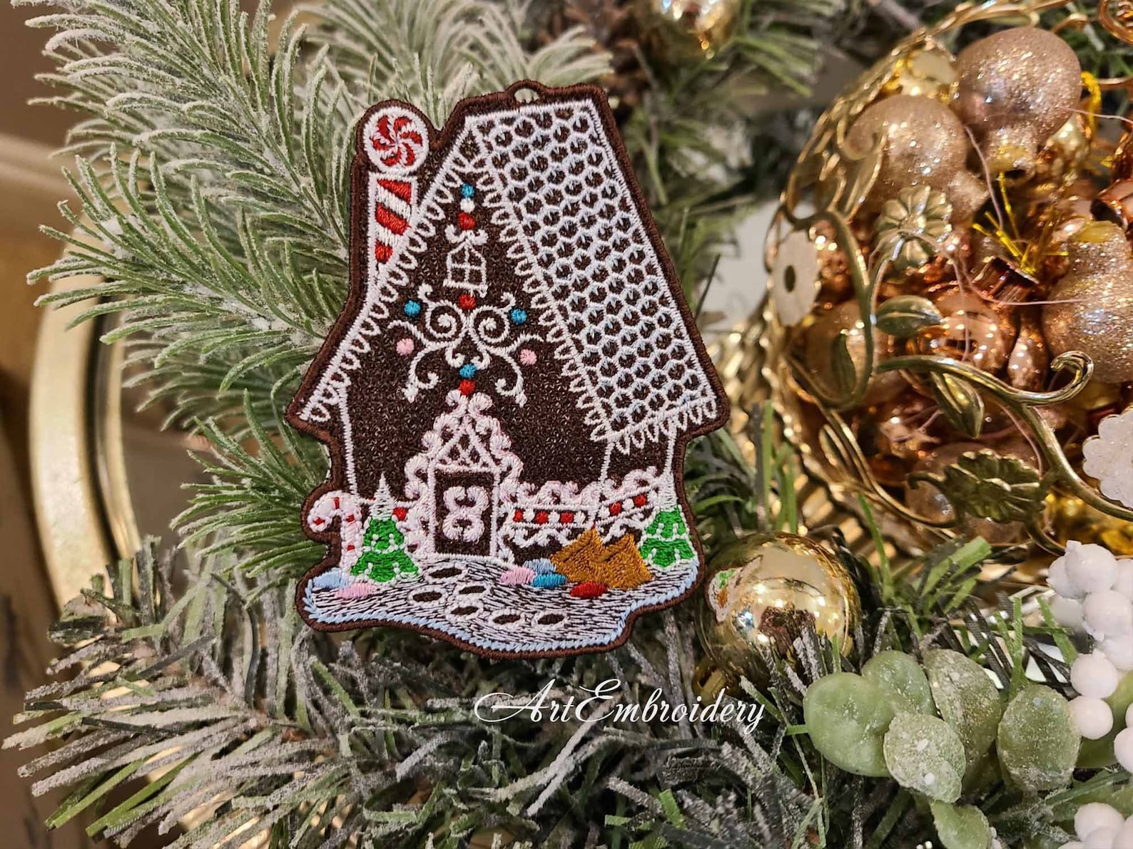 FSL Chocolate Gingerbread House: Machine Embroidery Lace Design (4x4 ...