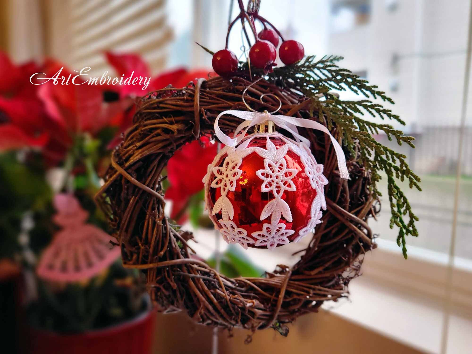 FSL Ball Ornament Covers: Machine Embroidery Lace Designs (5x5 to 7x7 ...
