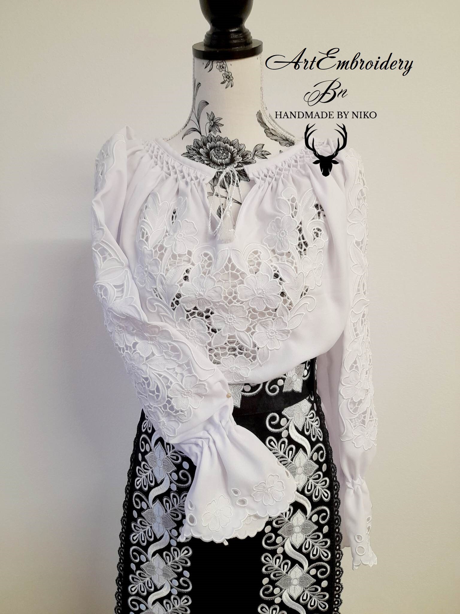 Floral Neck Cutwork Machine Embroidery Design: Richelieu Lace (8x12 ...