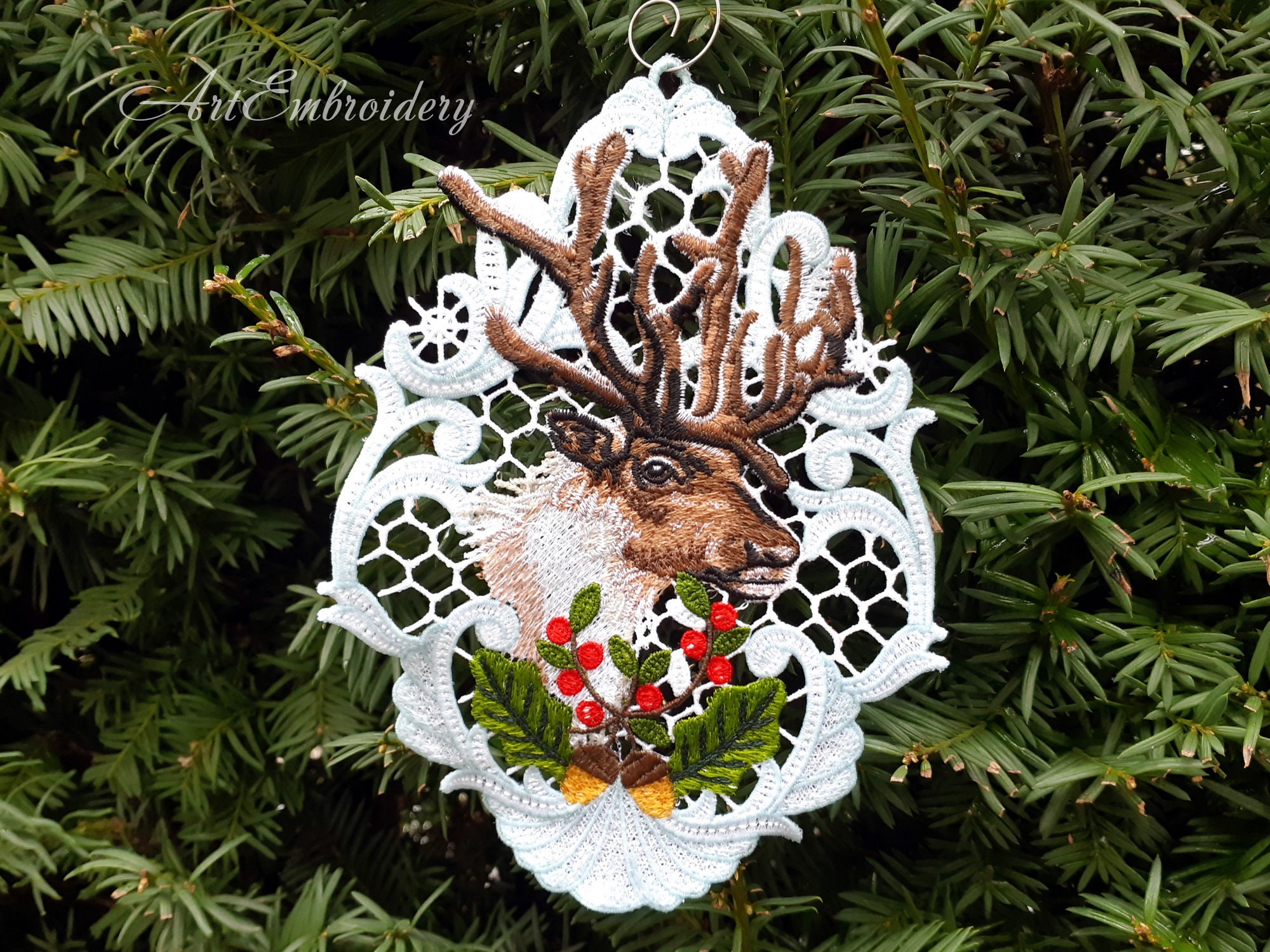 FSL Reindeer Machine Embroidery Free Standing Lace Design in 3 Sizes - Etsy