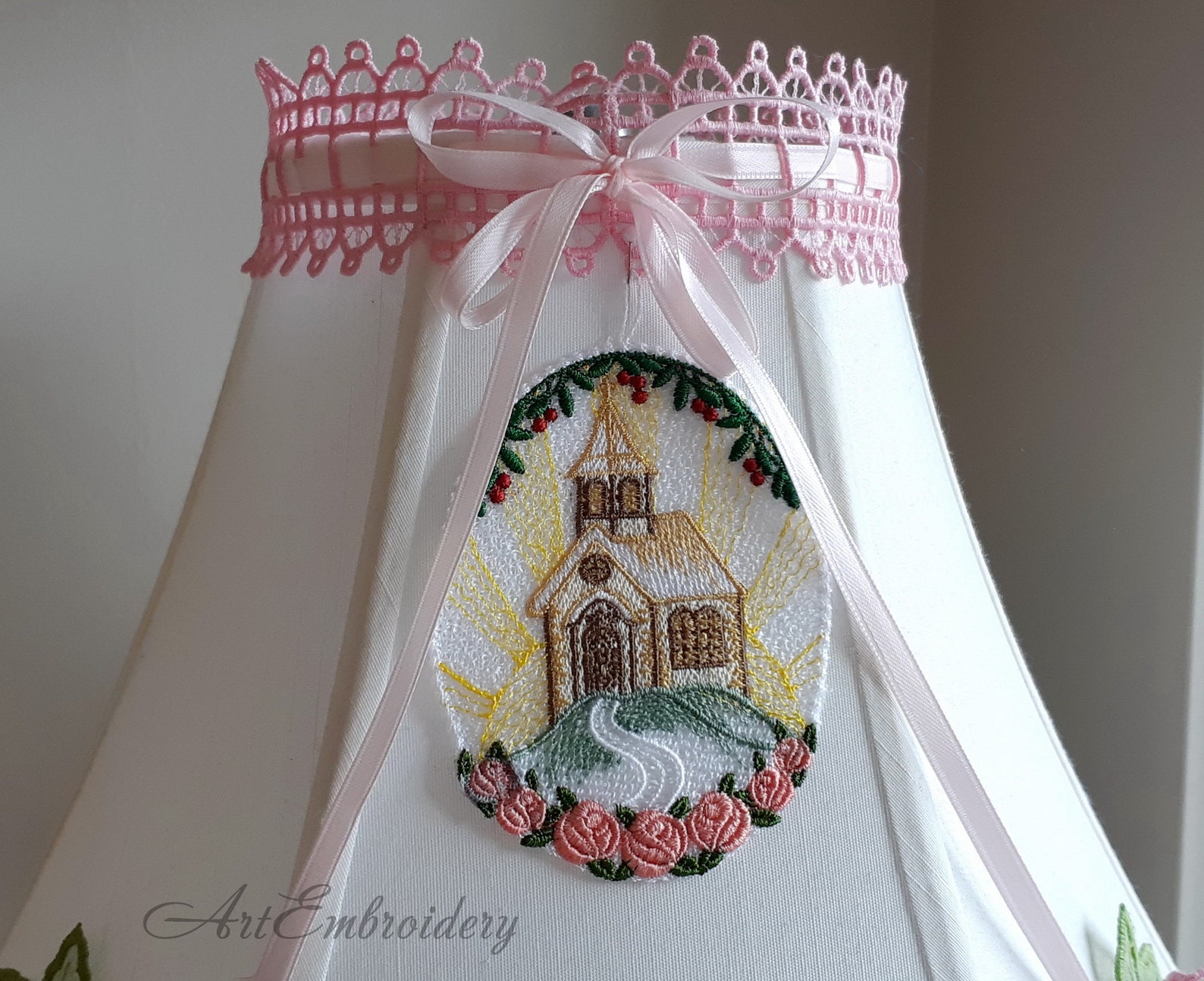FSL Chapel Sun - Machine Embroidery Freestanding Lace Design in Two ...