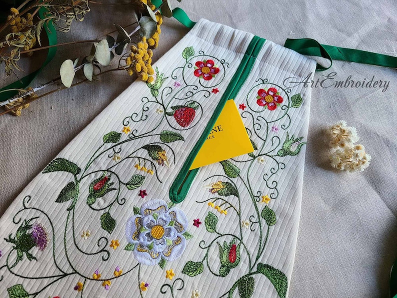 Outlander Fraser Pocket Machine Embroidery Design assembled | Etsy