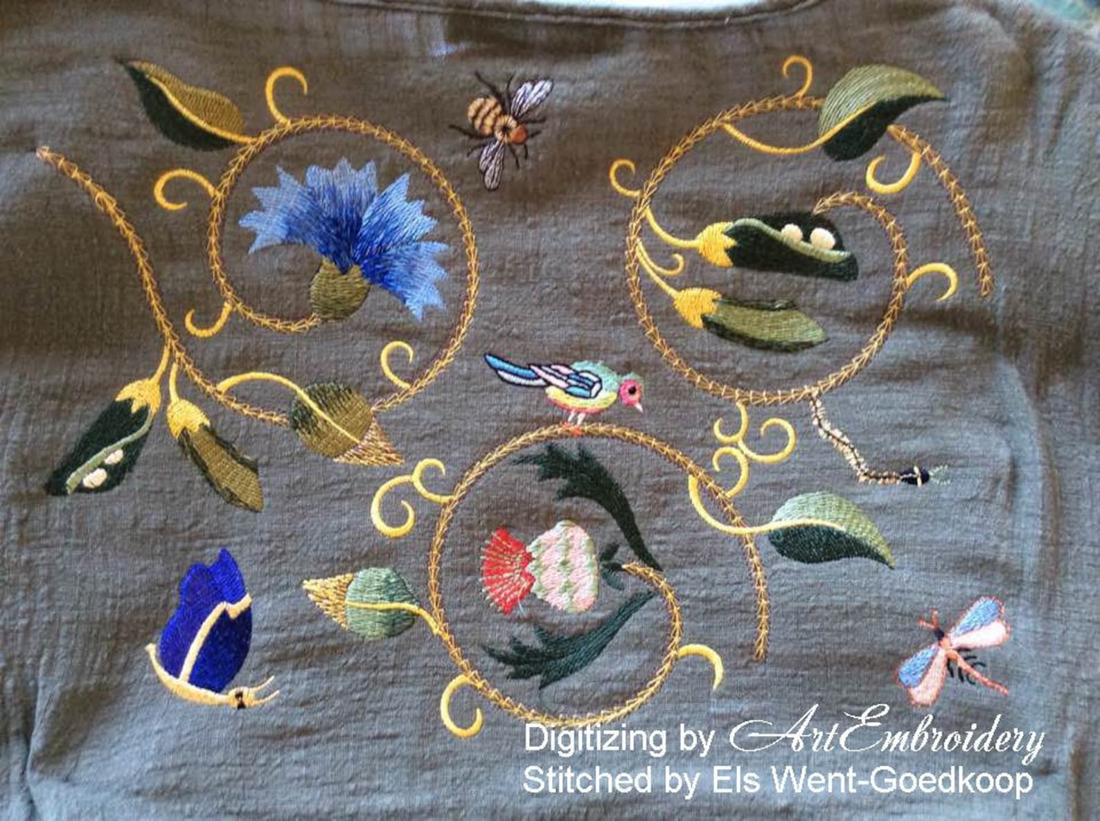 Elizabethan Floral Scroll Machine Embroidery Designs (6x10" Hoop) - Etsy