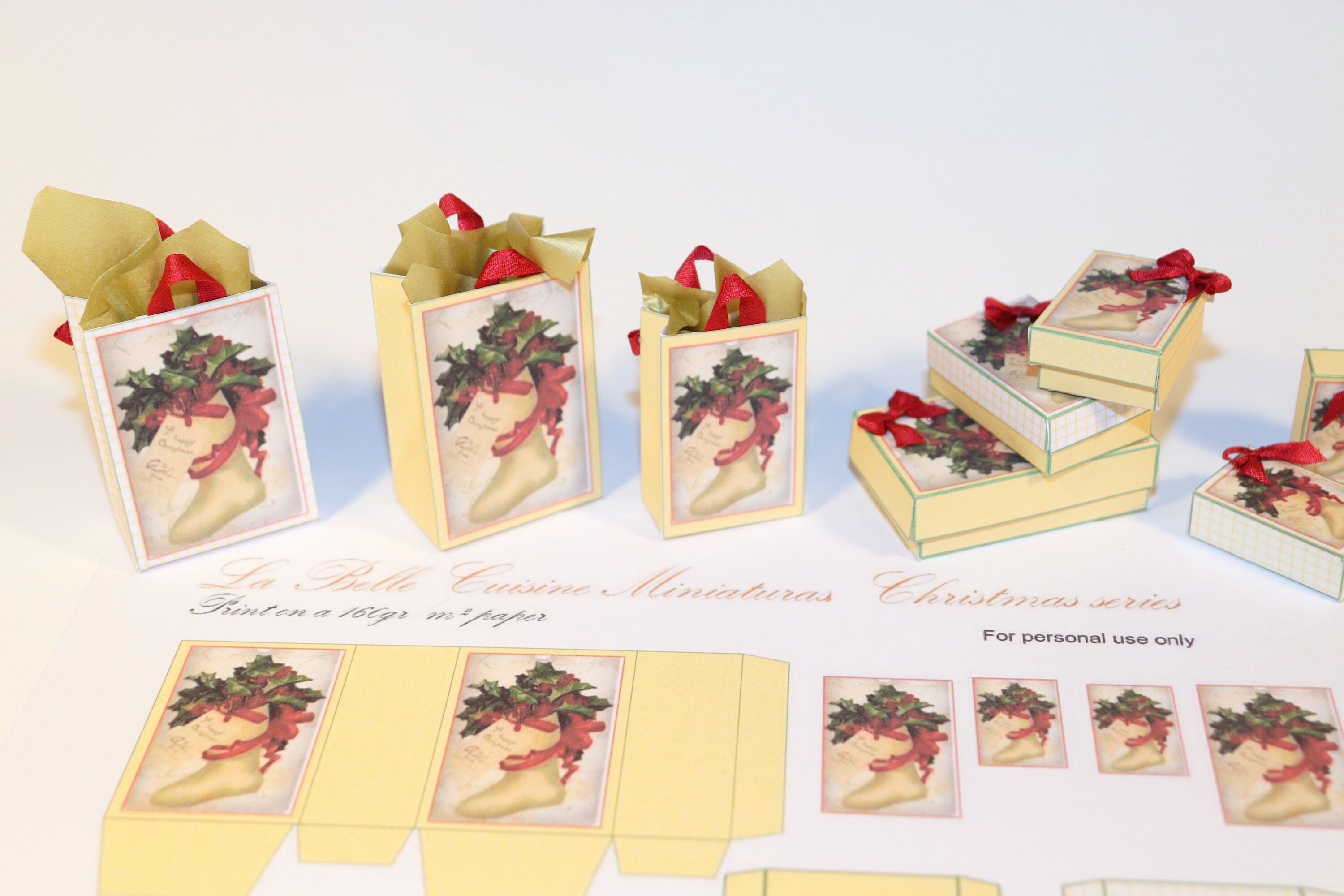 DIGITAL FILE, PDF Instant Download Christmas Shopping Bags and Boxes ...