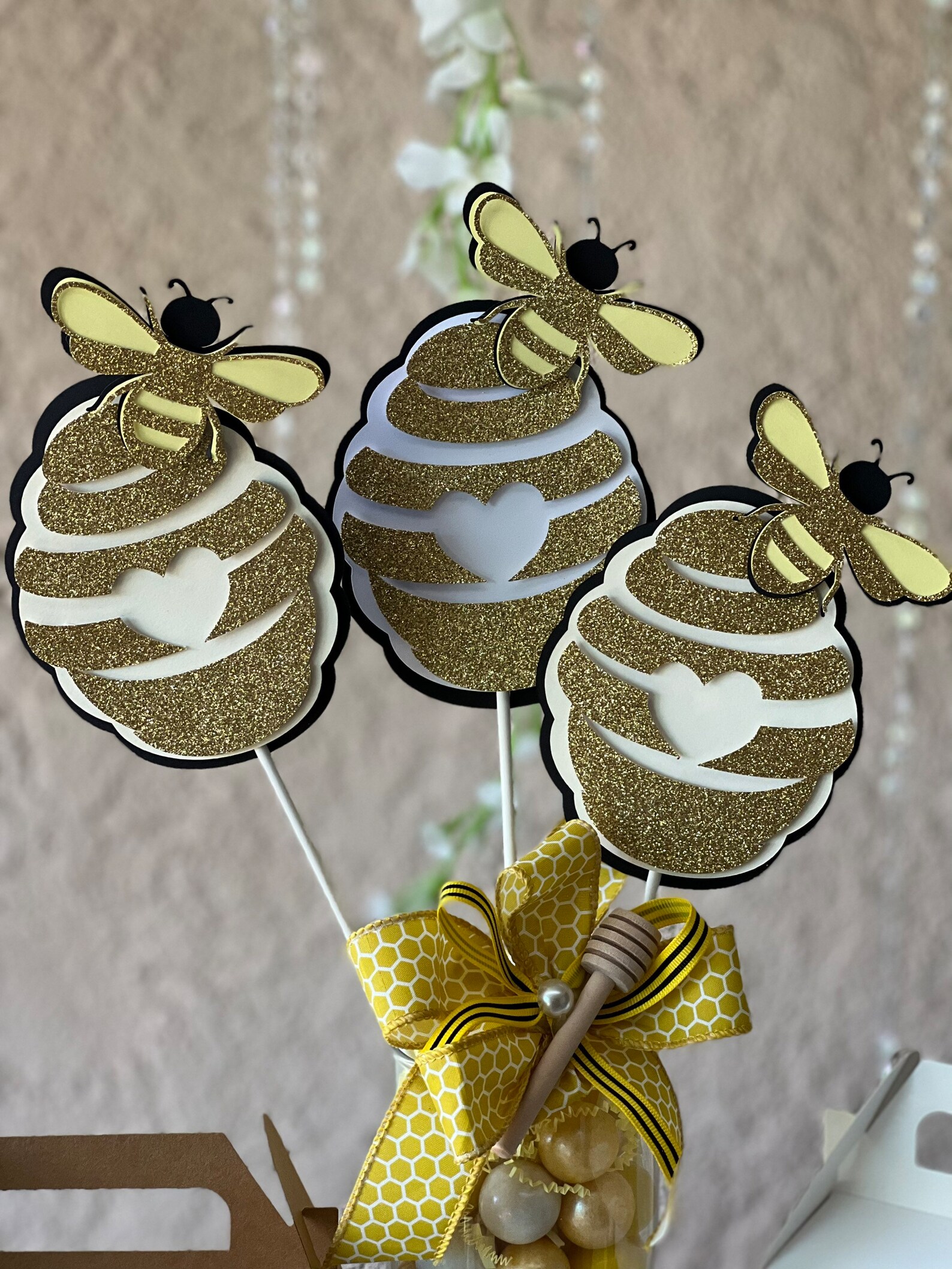 Honey Bumble Bee/ Bee Centerpieces Stick/ Bee Decoration/ Bee - Etsy