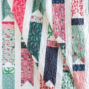 Breezy Bunting Quilt Pattern | Digital PDF Pattern by Melissa Mortenson ...