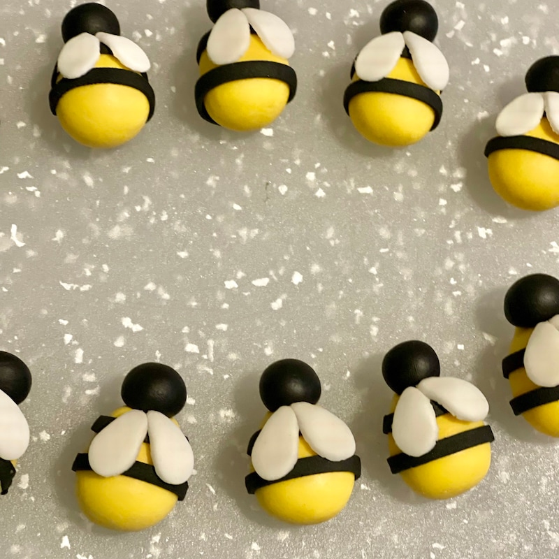 Fondant Bumble Bee - Etsy