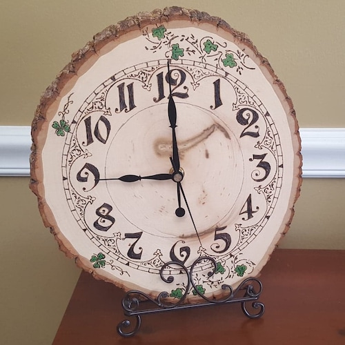 Rustic Wood Clock // Wooden Desk Clock // Wood Burned Clock // | Etsy
