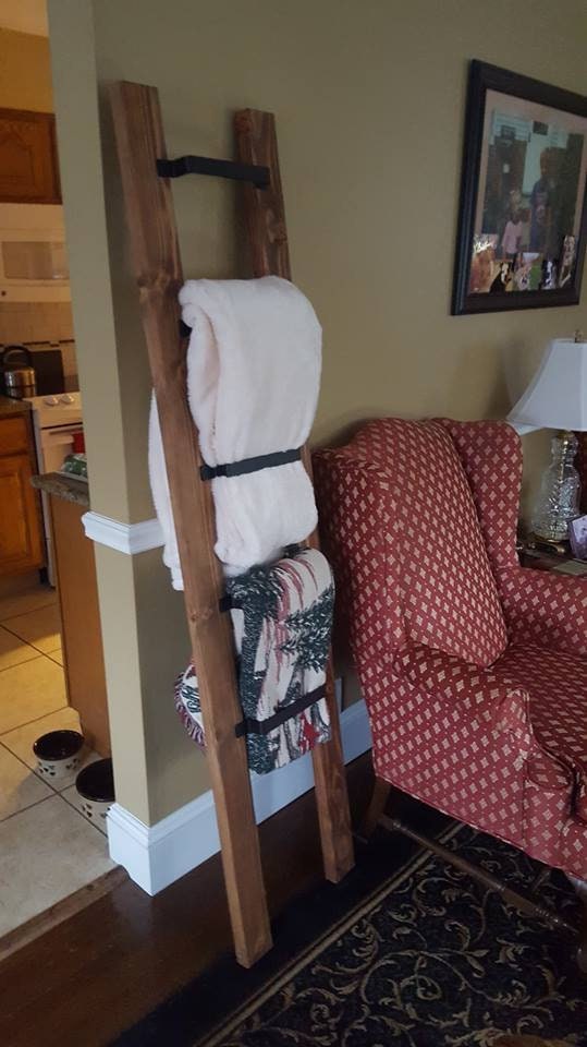 Rustic Wooden Blanket Ladder // Farmhouse Ladder // Narrow | Etsy