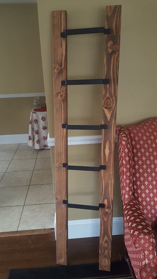 Rustic Wooden Blanket Ladder // Farmhouse Ladder // Narrow | Etsy