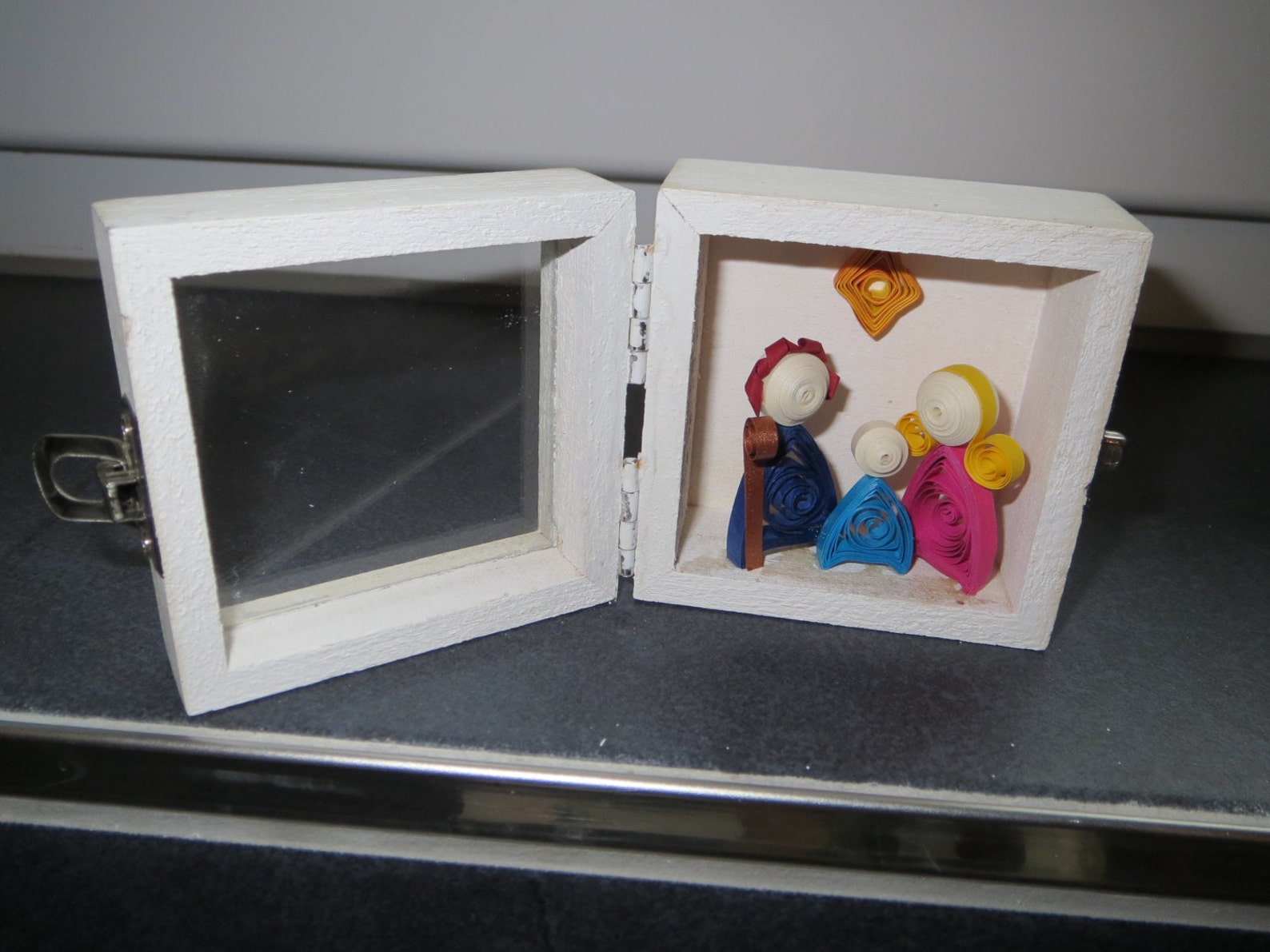 Beautiful Handmade Quilling Nativity Scene in Quilling, Miniature With ...