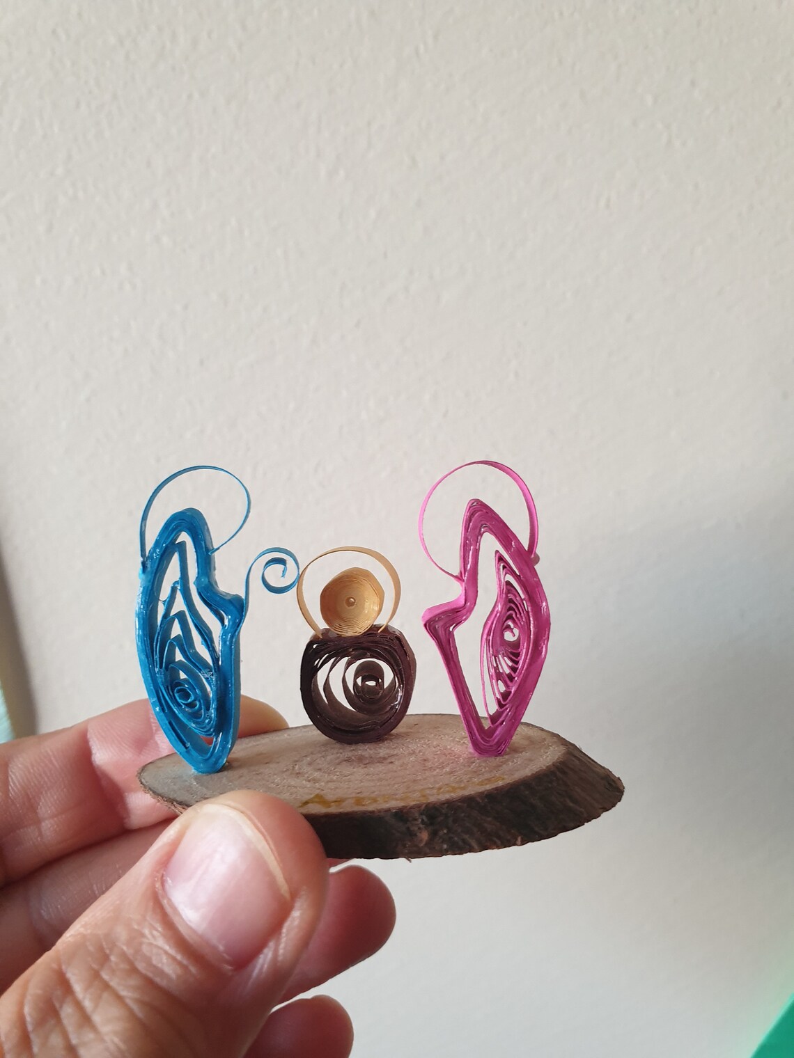 Very Small Unique Modern Quilling Nativity Scene on a Wooden Base! - Etsy