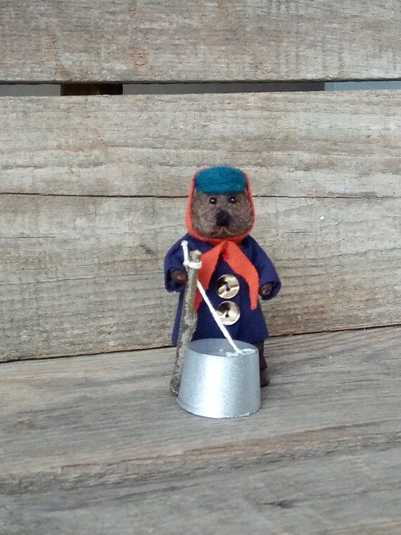 Felted otter felted muppet Emmet otter Christmas miniature | Etsy