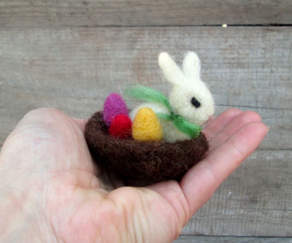 Felted Easter Bunny Needle Felted Rabbit Nest Bunny Easter Eggs Wool ...