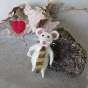 Felted Mouse Red Heart Valentines Day Valentines Doll White Rat Cute ...