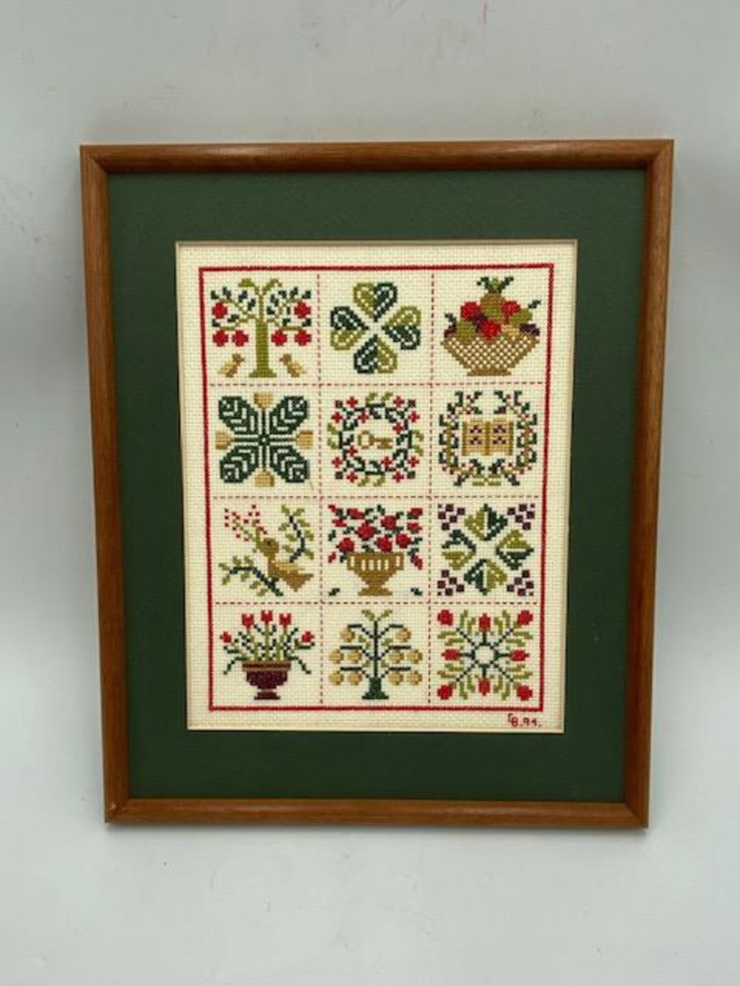 Vintage Needlepoint Wall Hanging - Vintage Needlepoint Wall Decor ...
