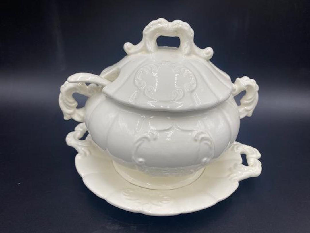 Small Vintage Soup Tureen - Small Soup Tureen - Small Vintage Tureen ...