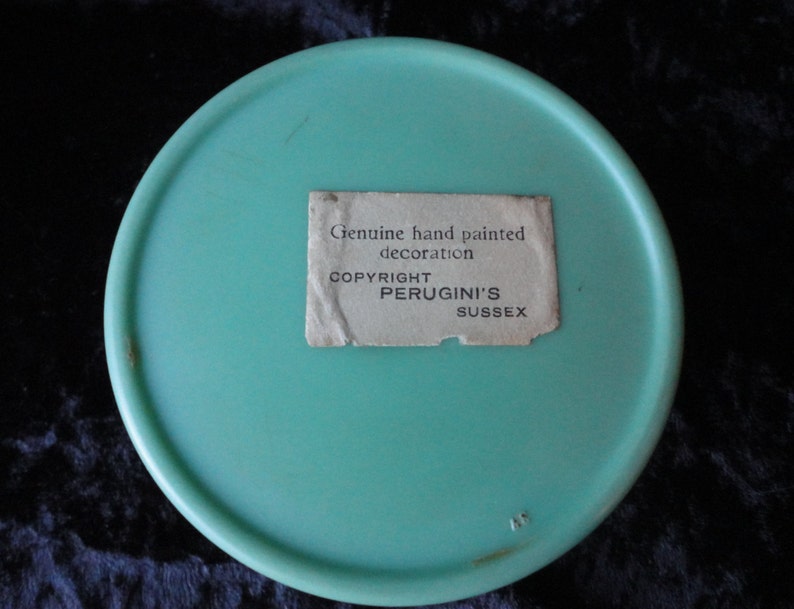 Vintage Hand-painted Bakelite-type Plastic Screw-lidded Pot or Powder ...