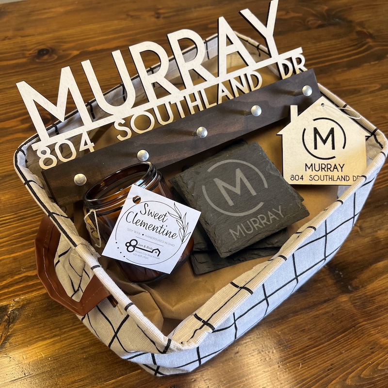 Branded Client Gifts - 60+ Gift Ideas for 2025