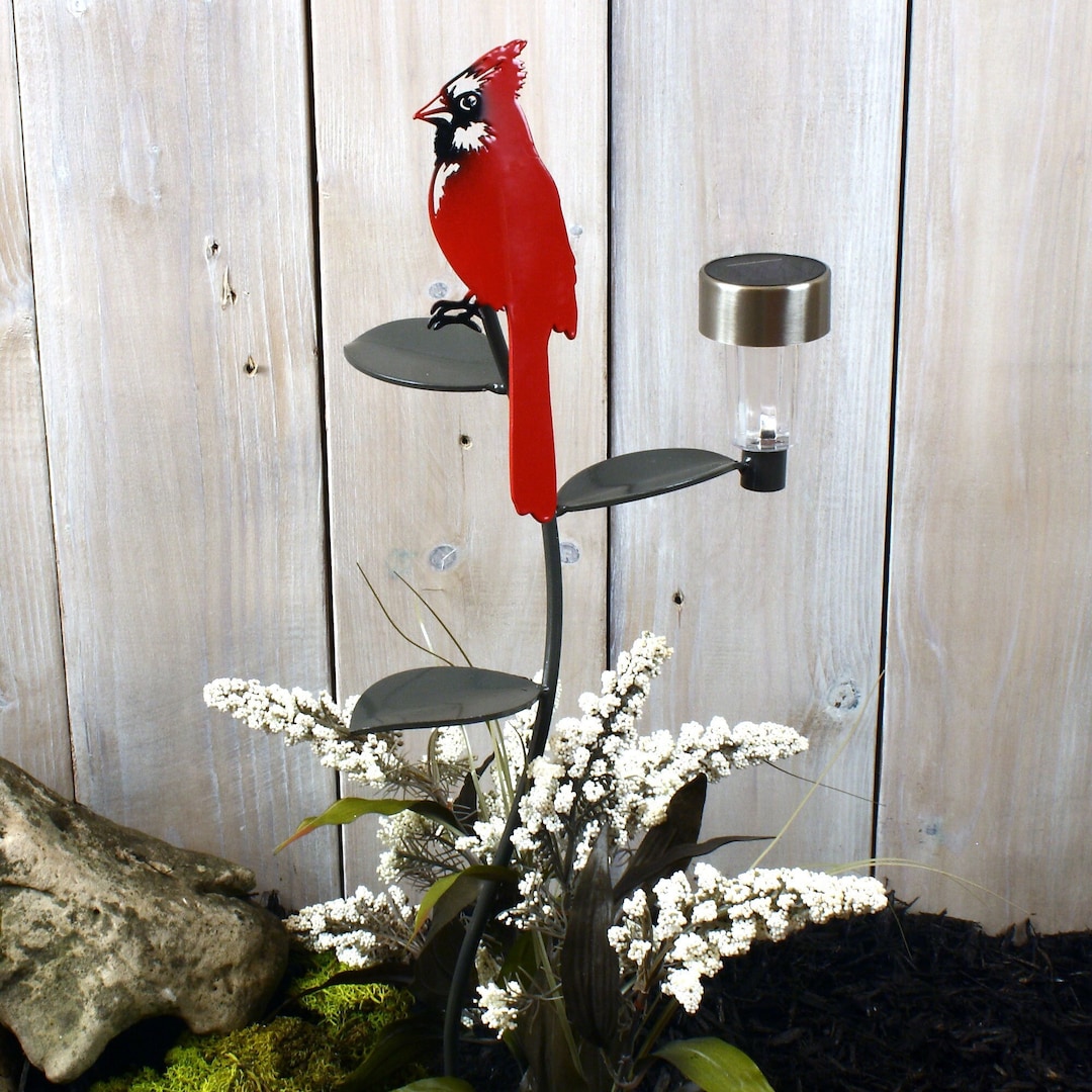Red Cardinal With Solar Light / Metal Bird / Red Cardinal Metal Bird ...
