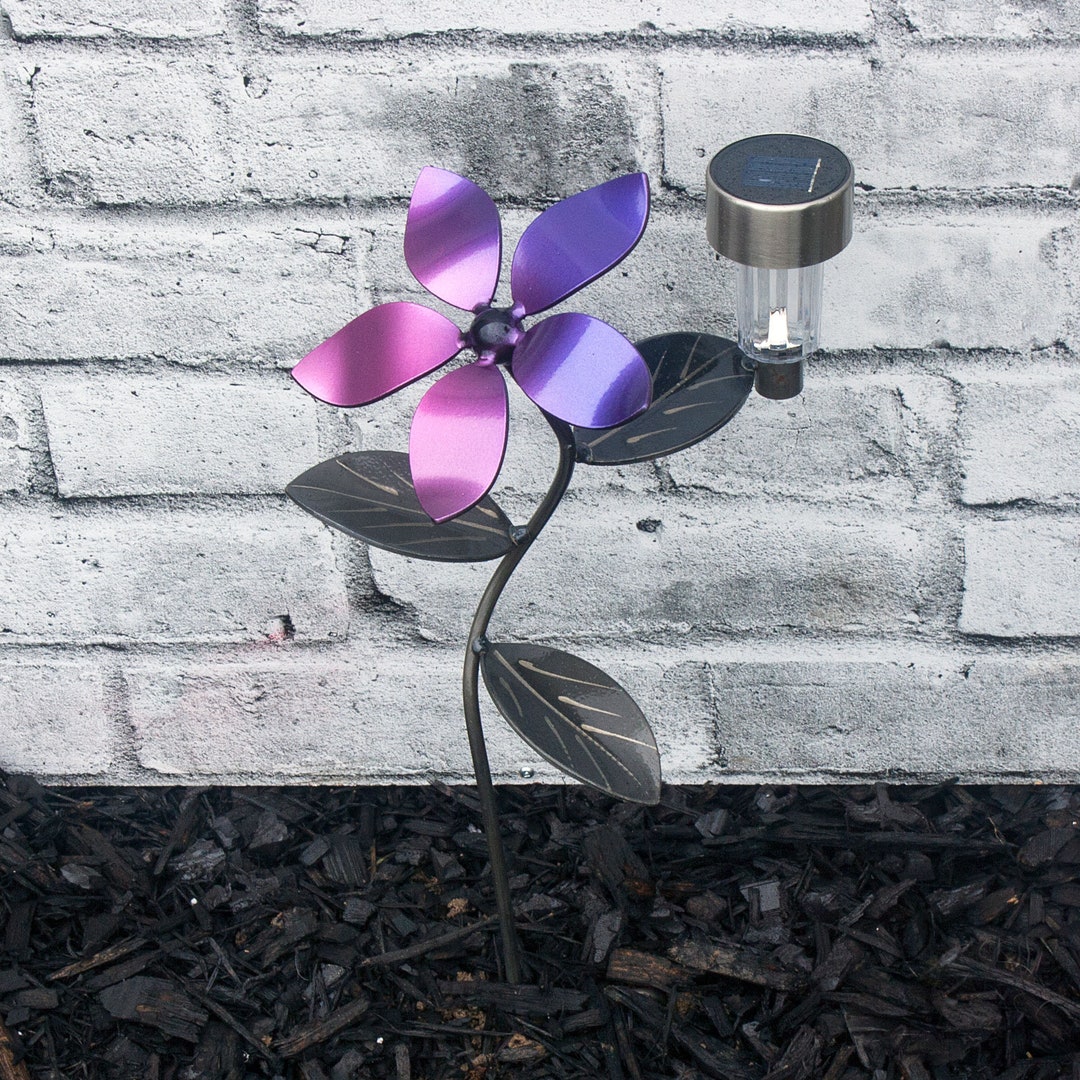 Flower Solar Light - Garden Stake Metal Art | Garden Decor Garden ...