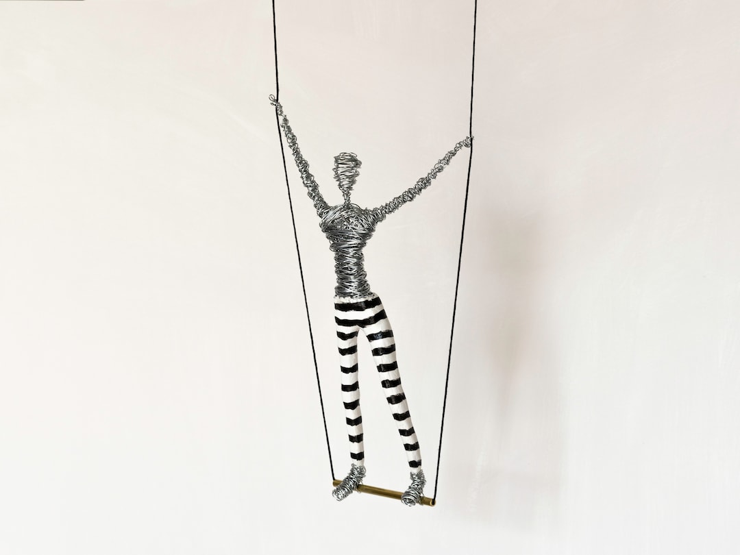 Circus Acrobat Wire Sculpture, Home Decor, Miniature Figurine Acrobat ...