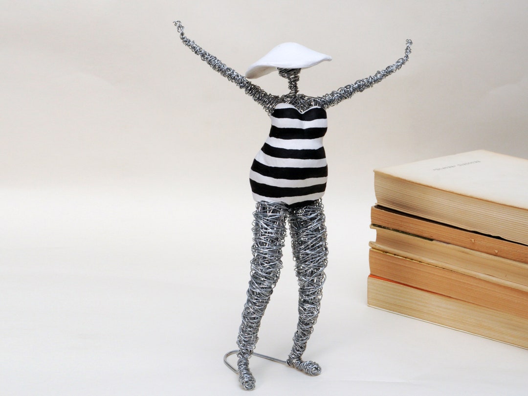 Wire Woman Sculpture, Bathing Suit, Body Positivity Gift - Etsy