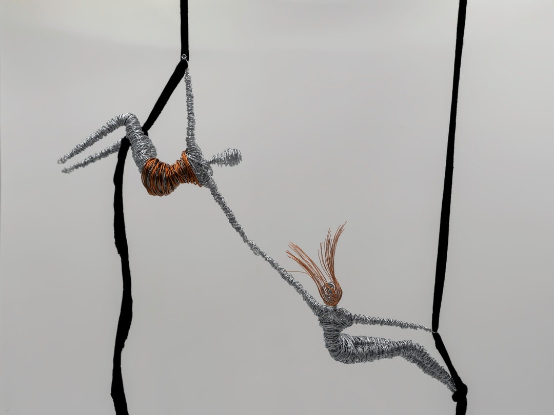 Women Acrobat Figures Wire Sculptures, Set of 2 Aerial Acrobat Art ...