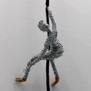 Climbing Figure Metal Wall Art, Wire Sculpture Wall Hanging, Modern Art ...
